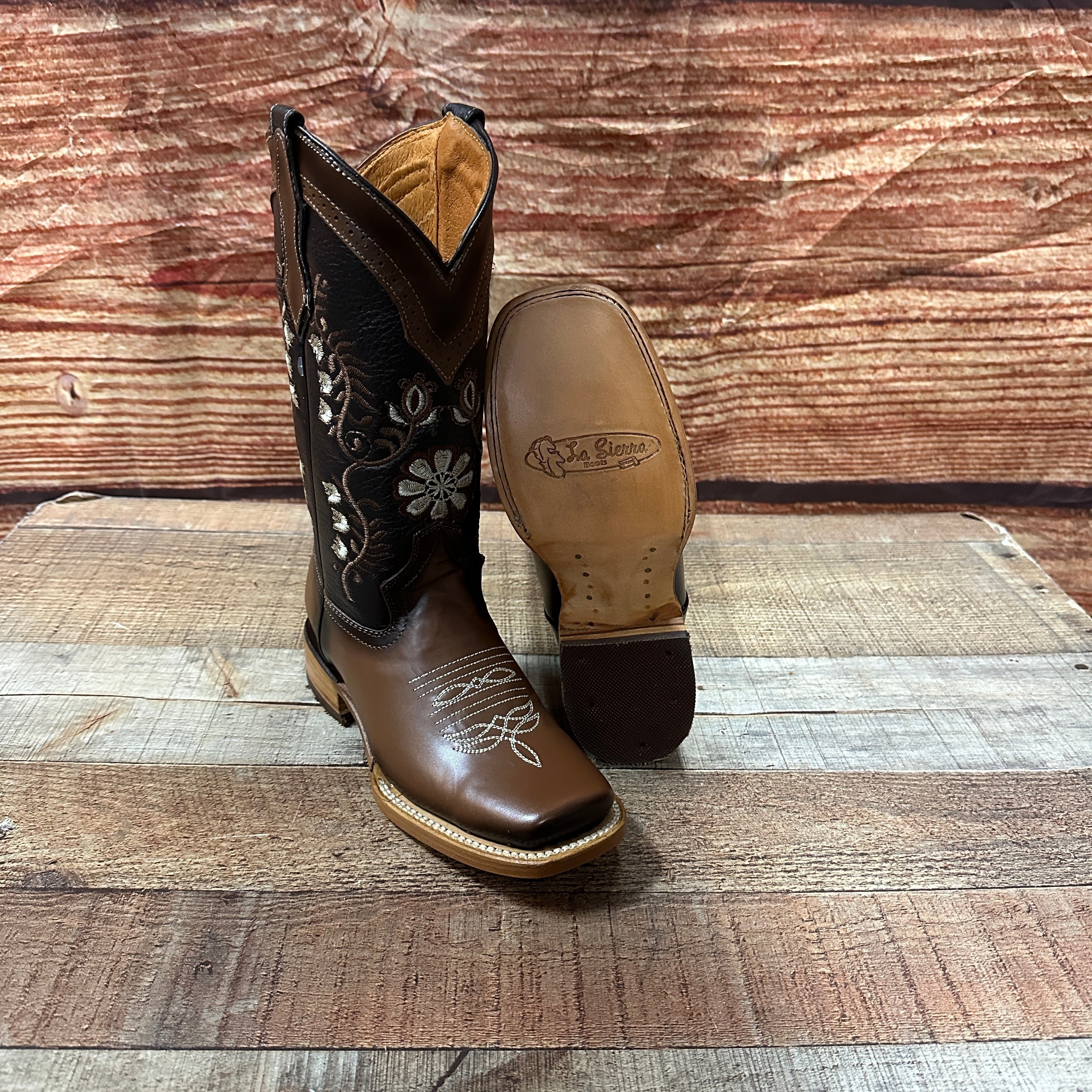Rebecca's Western Rodeo Square Toe – Rebeccas Footwear